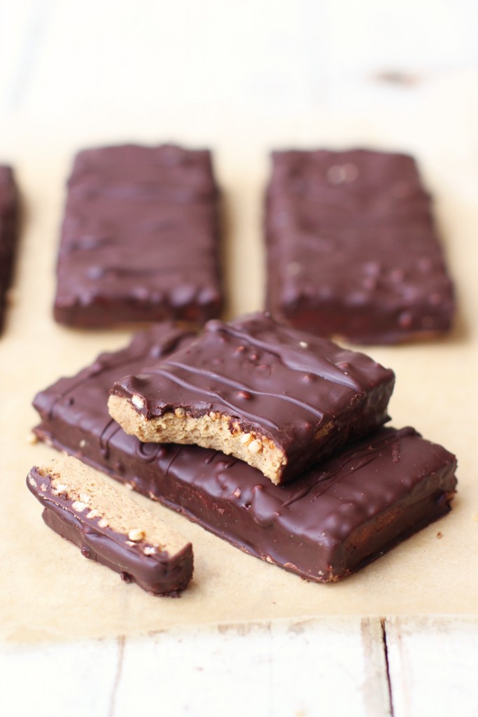 Vanilla Crunch Protein Bars - The Little Green Spoon